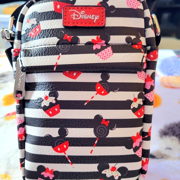 Disney | Bags | Disney Crossbody Bag | Poshmark
